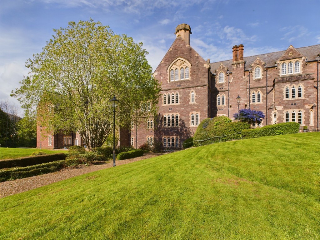 Sarno Square, Abergavenny, NP7, 2 bedroom, Penthouse